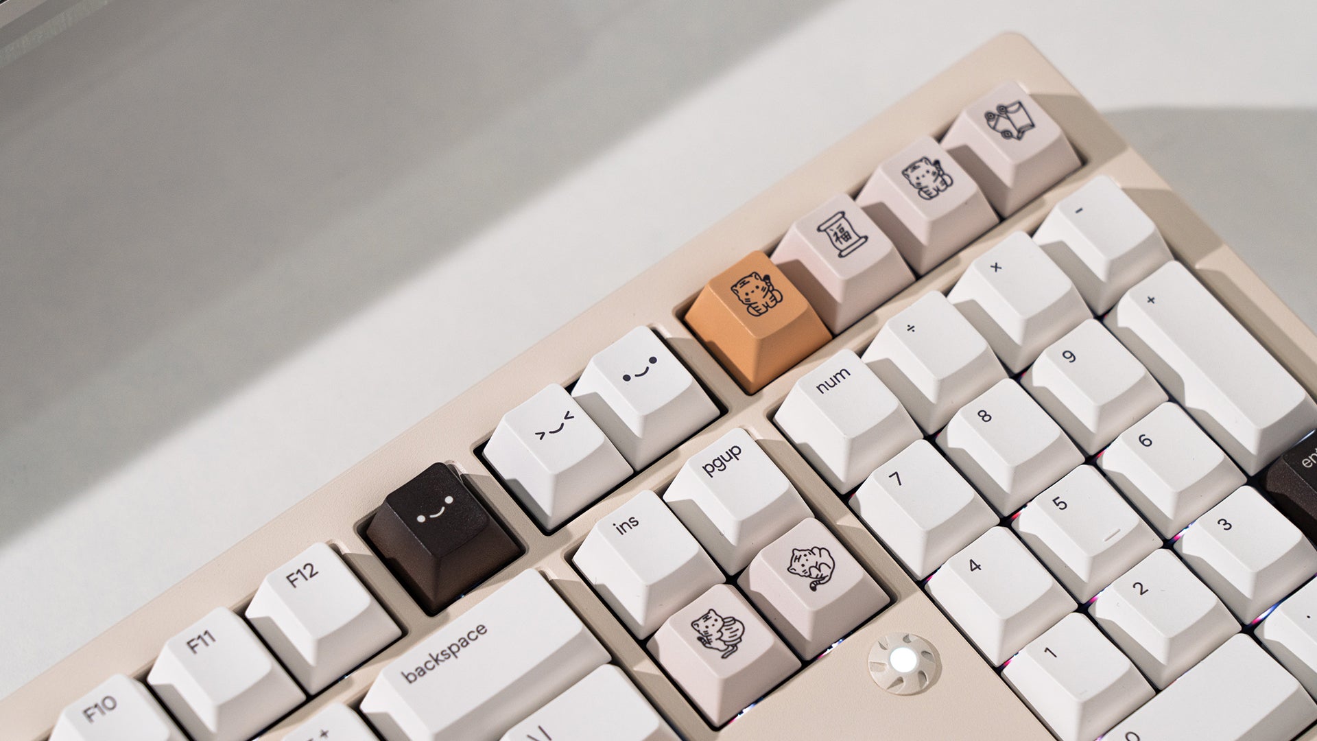 Zoom98 Pre-order