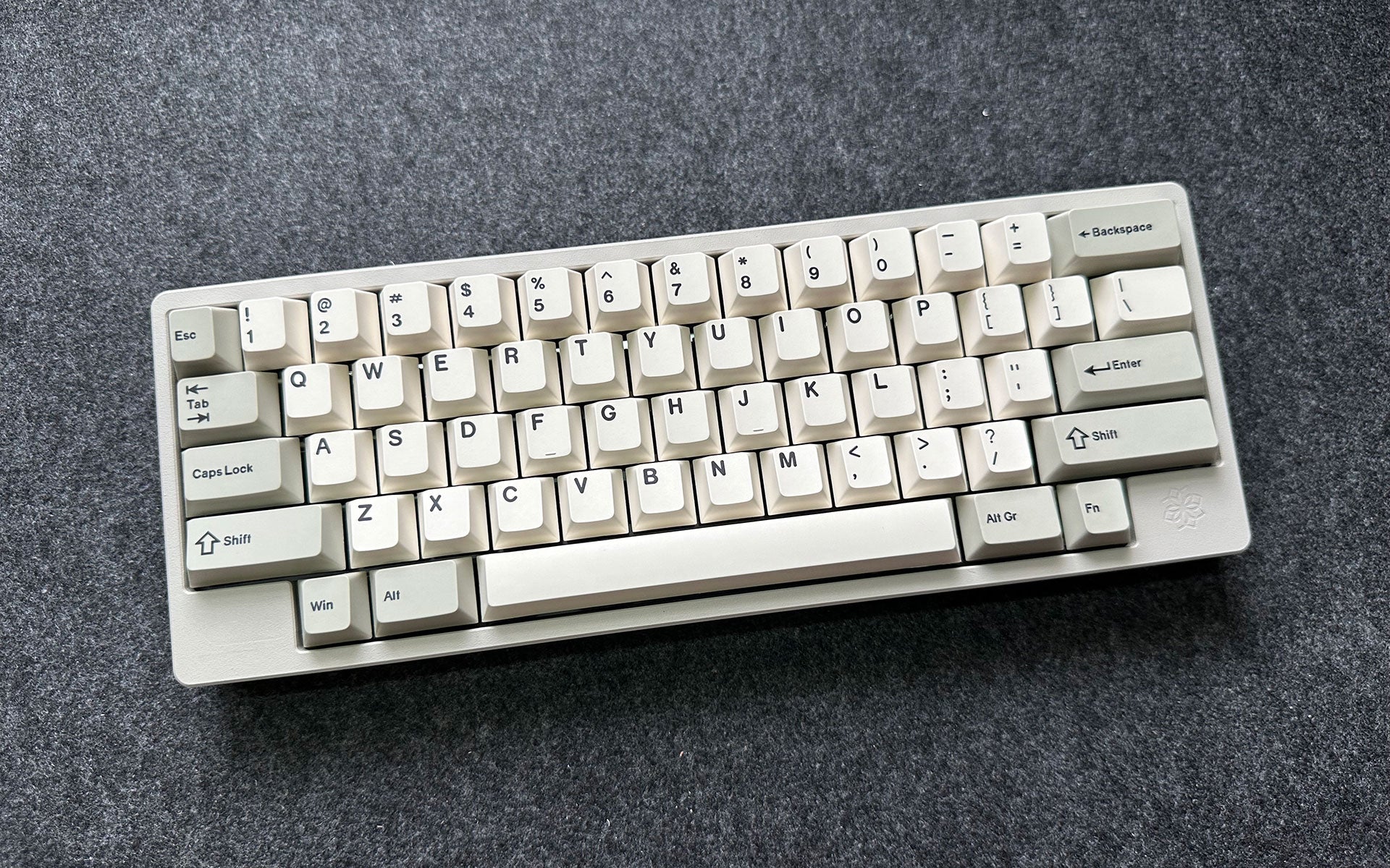Molly60 Keyboard Kit Group Buy